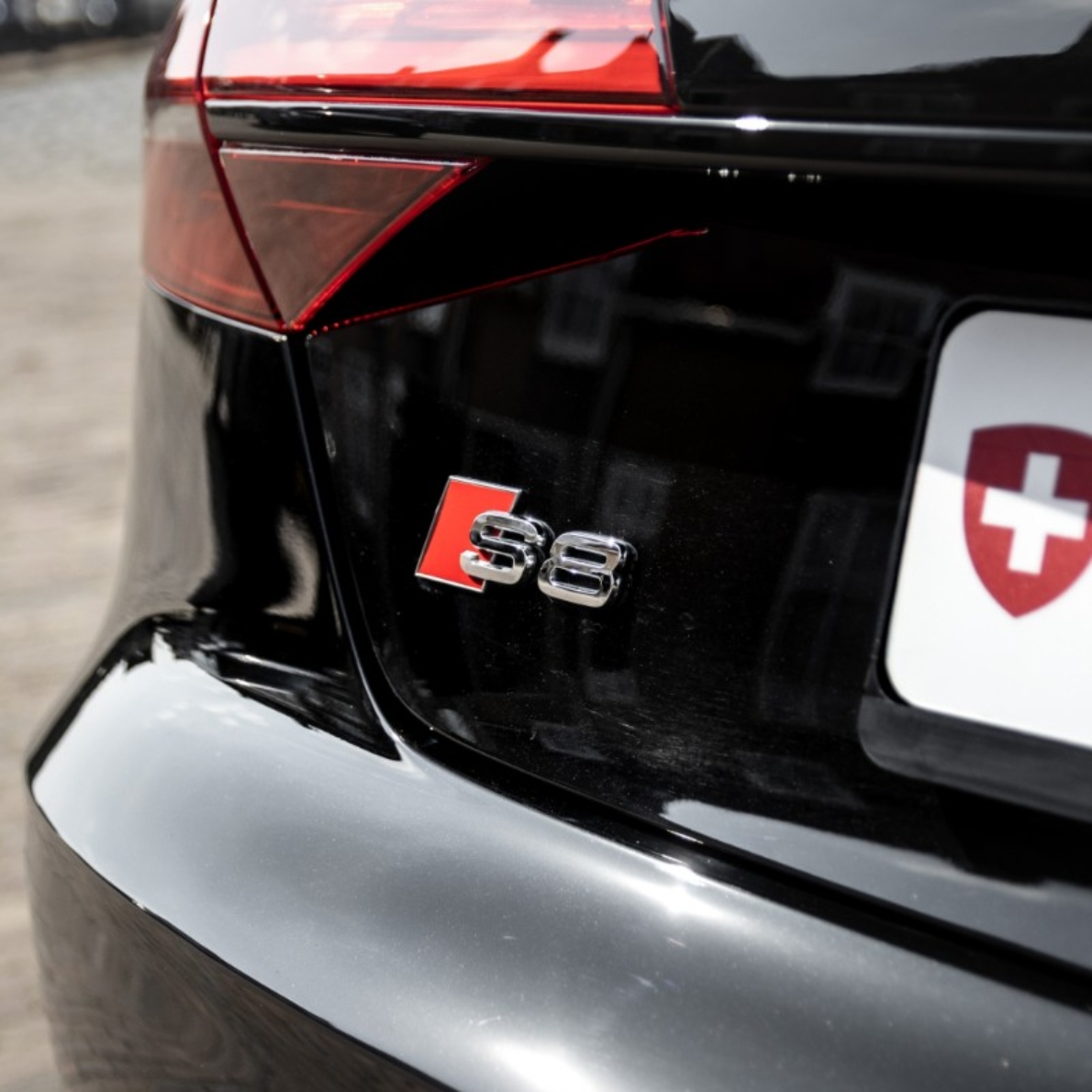 Audi S8 | Exclusive Swiss Cars